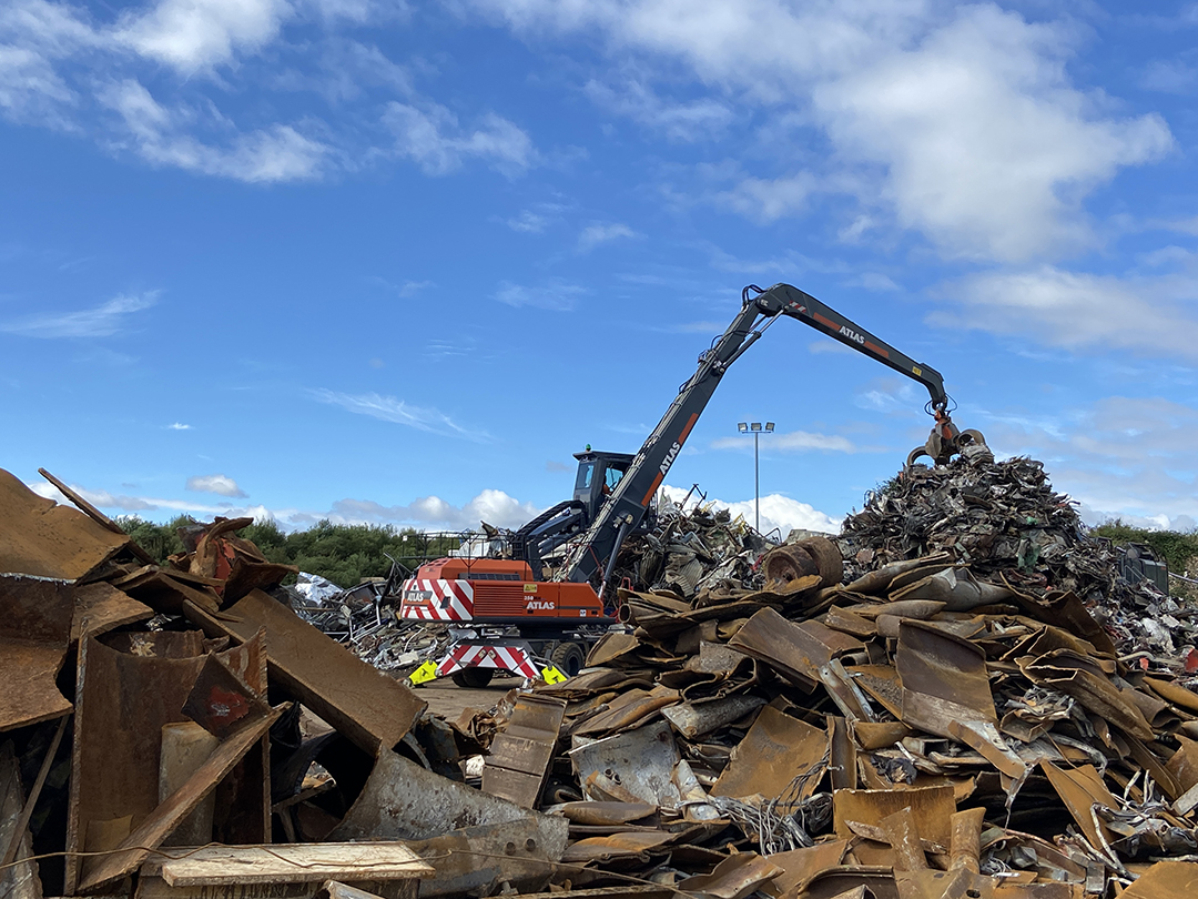 Atlas material handler joins East of England’s leading scrap metal ...
