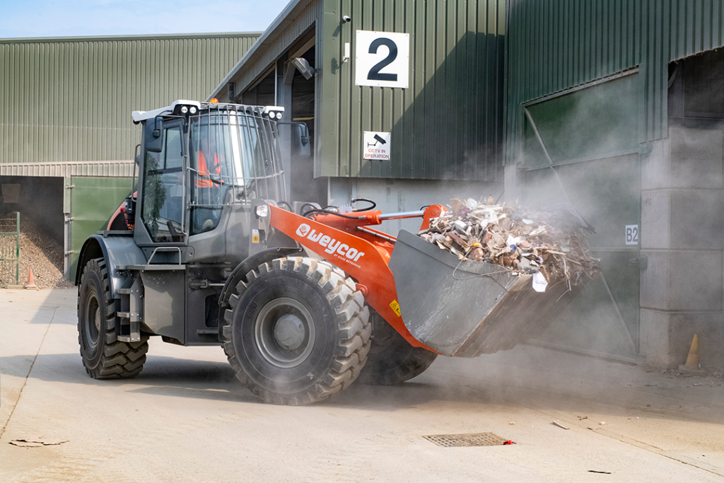 Weycor AR 660 wheeled loader Wastes No Time to Impress - TDL Equipment